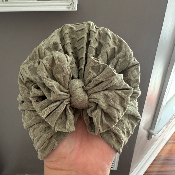 Bunny Knots | Accessories | Olive Green Bunny Knot | Poshmark